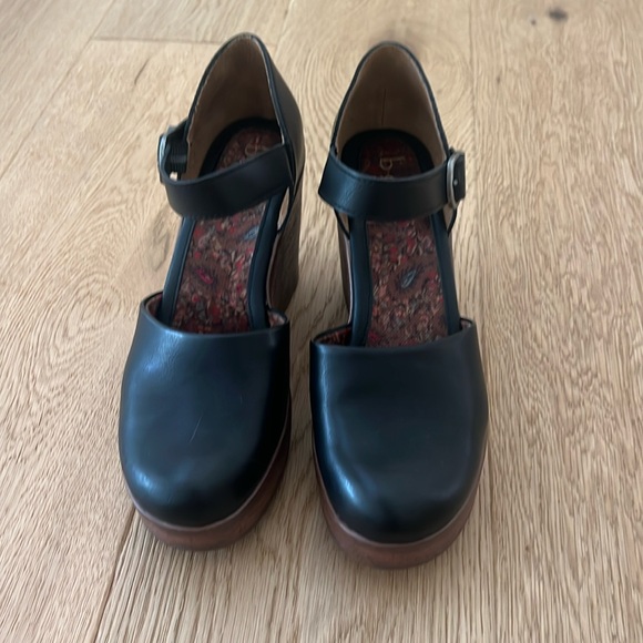 boc | Shoes | Boc Big On Comfort Wedges New In Box | Poshmark